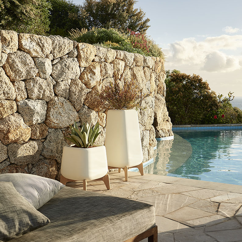 can be used as a spacer link to your collections sales and even ...