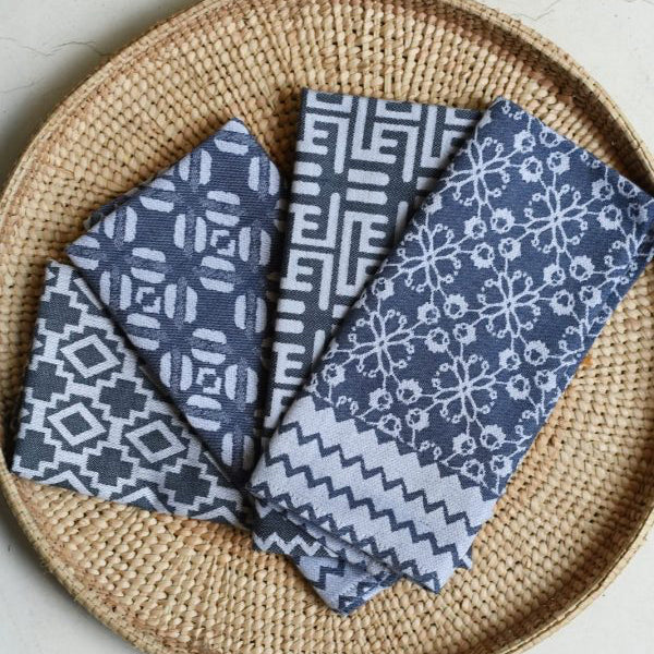 Indigo napkin set.jpg
