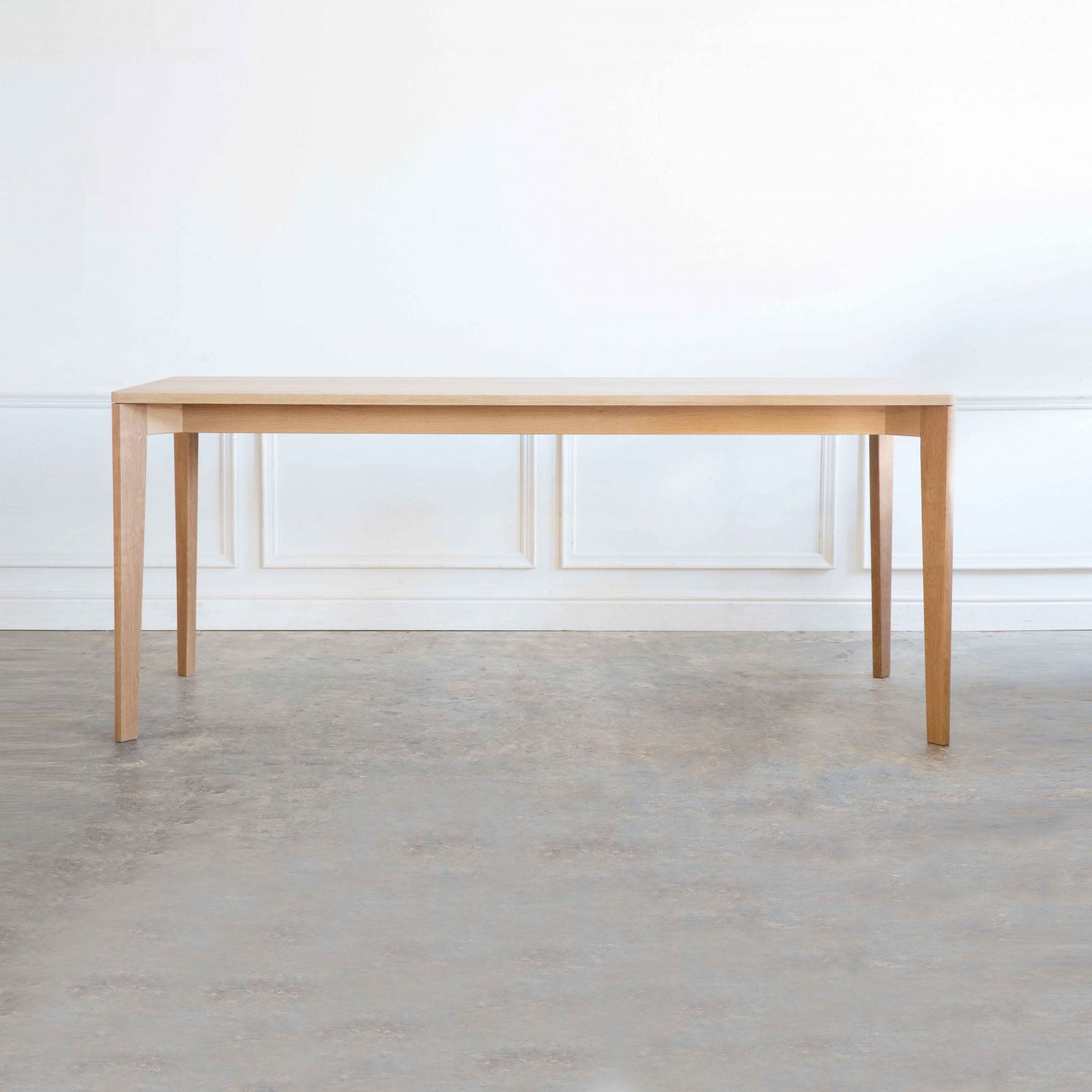 IvorHighTable.jpg?v=1620725252